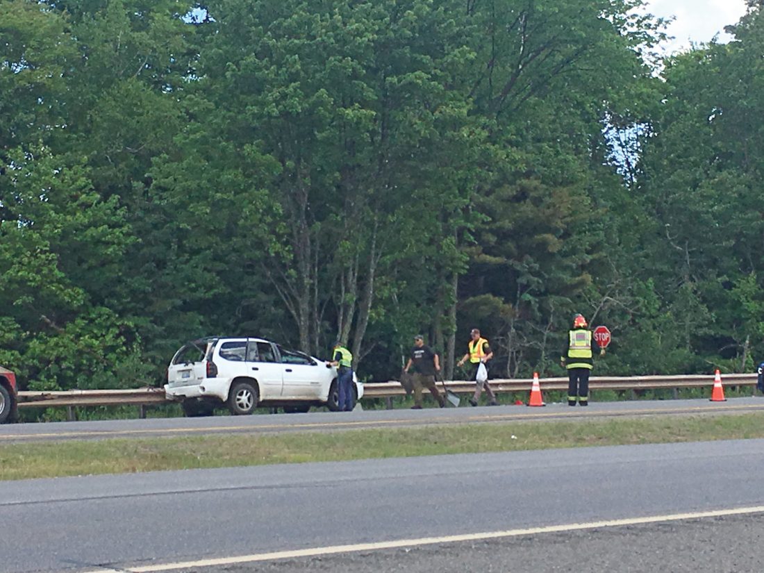 Steering wheel malfunction causes vehicle rollover, minor injuries for ...